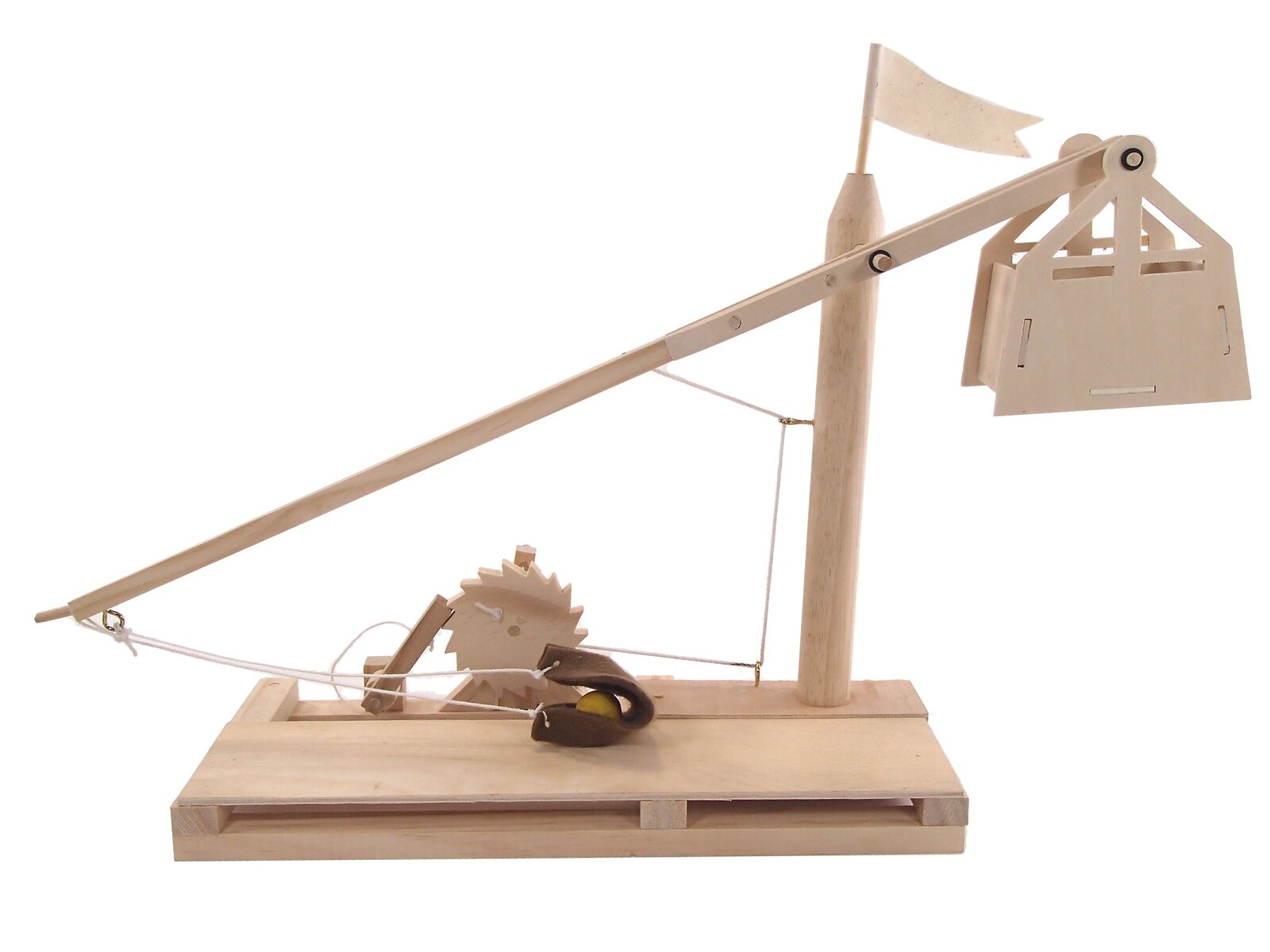 Da Vinci Trebuchet - Construct A Firing Wooden Replica