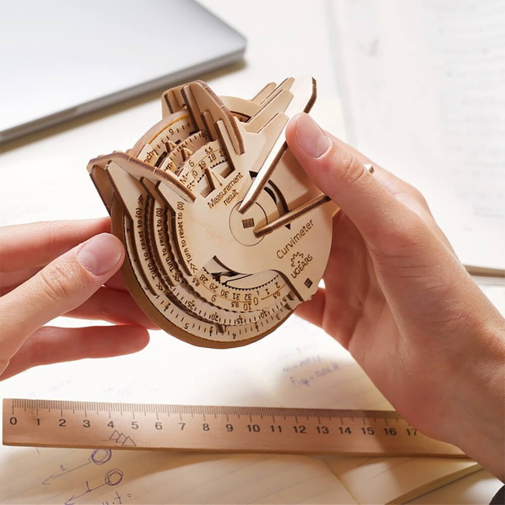 UGears Stem Lab Curvimeter - A Magical Measuring Tool